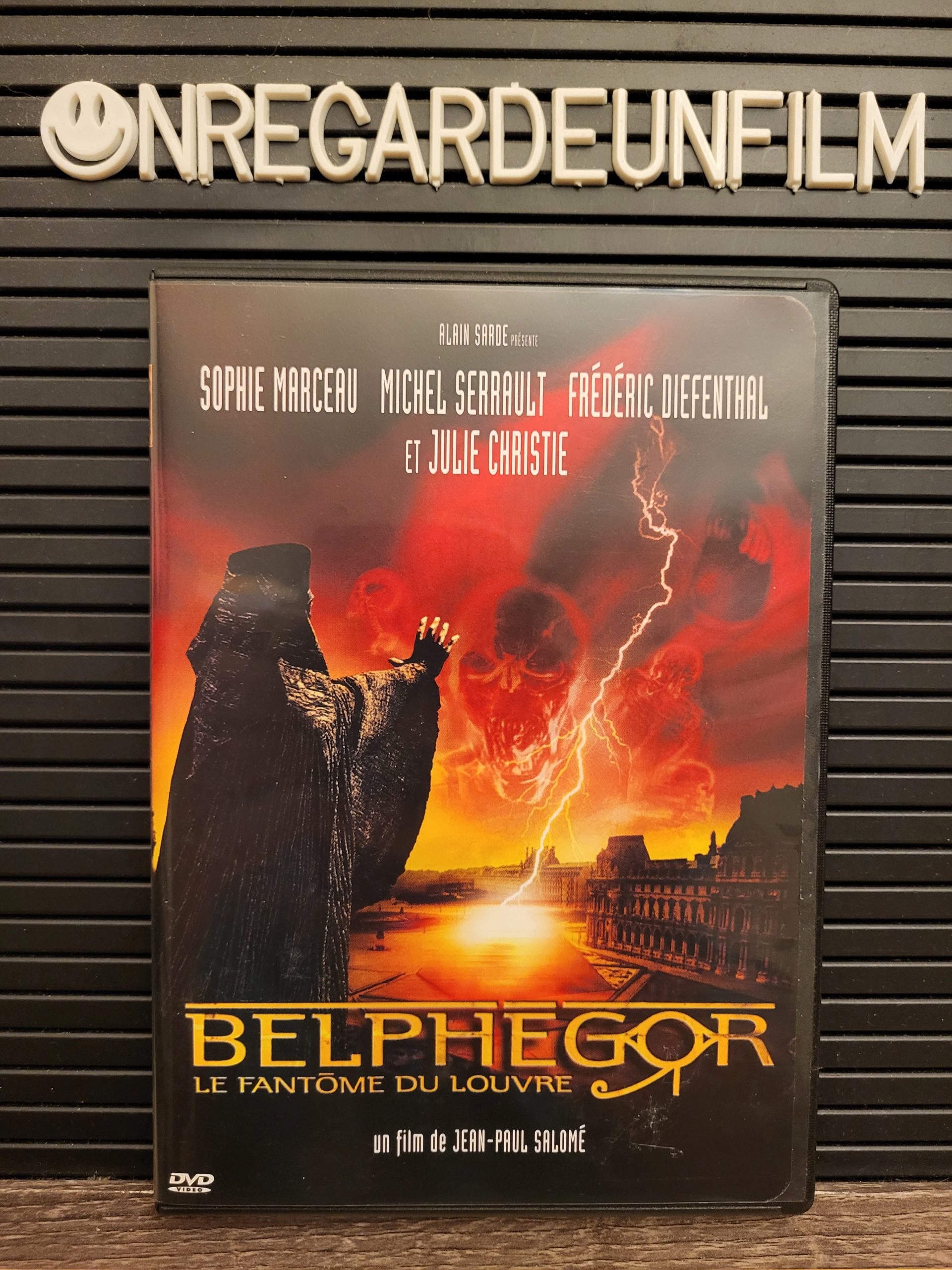 Belphégor: Le Fantôme du Louvre / Belphégor – Le fantôme du Louvre (2001) – Boutique Ciné-Dvd